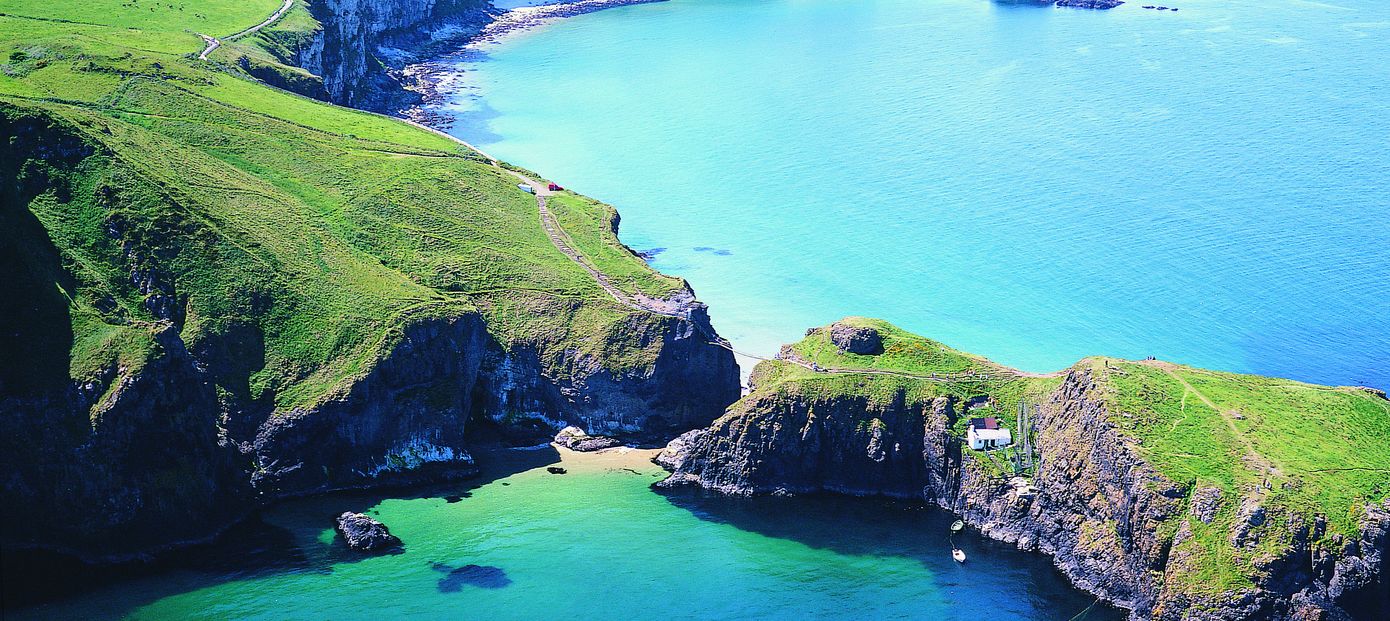 Korte familiereis langs de kliffen in Ierland | Travelnauts